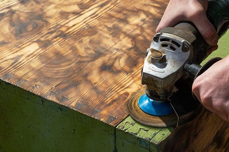 How to Sand a Deck - Our Guide to the Best Way to Sand a Deck
